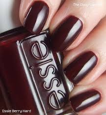 Essie Nagellack | SoPhistiCeyted RedheadZzz